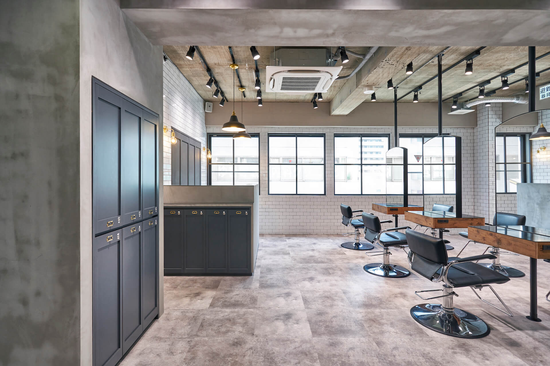 loca by tree Yokosuka | 内装施工事例 | 株式会社LARGO（ラルゴ）| 美容室・サロン・飲食店・病院・クリニック ...