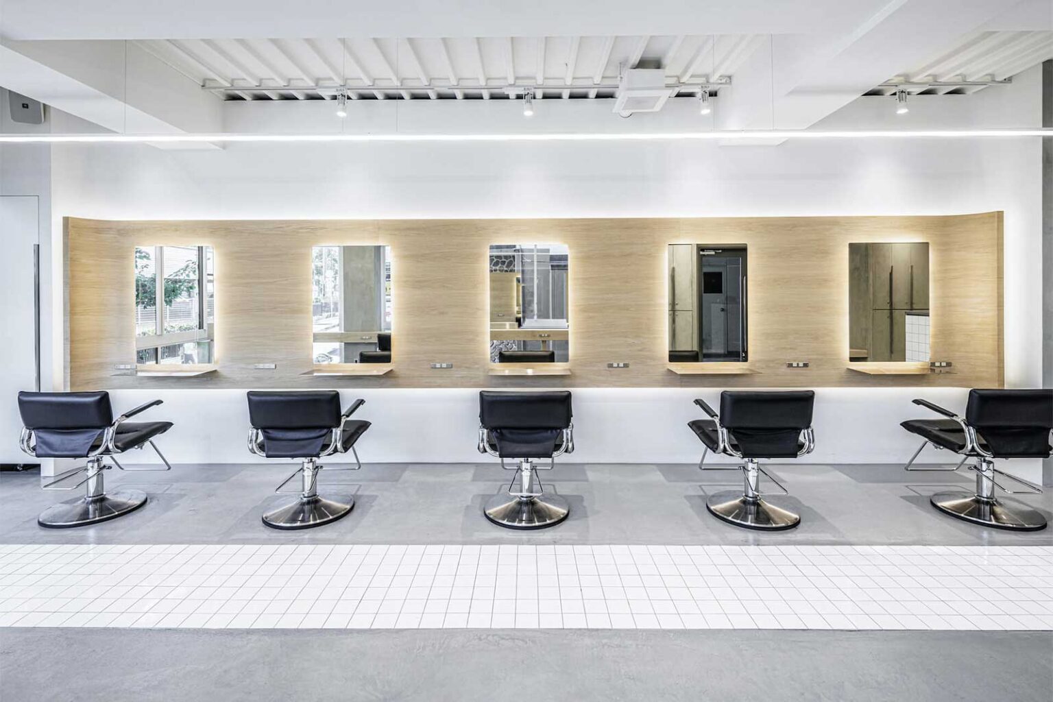 美容室の内装にコンクリート打ちっぱなしを選ぶメリット・デメリット - LARGO MAG